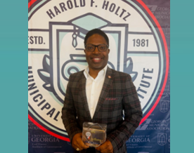 Mableton Mayor Michael Owens Honored for Completing Inaugural Georgia ...